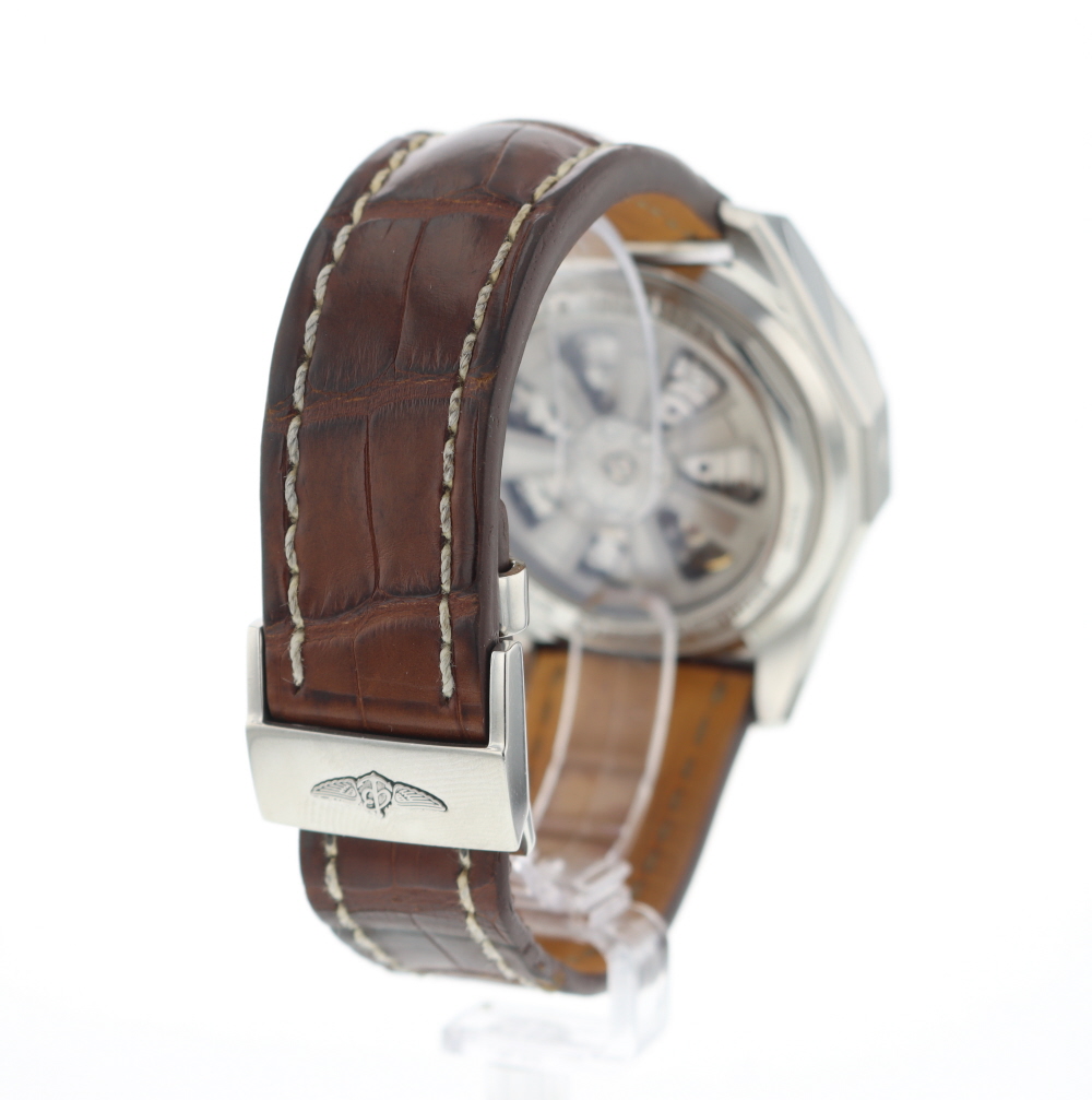 Bentley B04 GMT - Breitling - Sold watches - Juwelier Burger