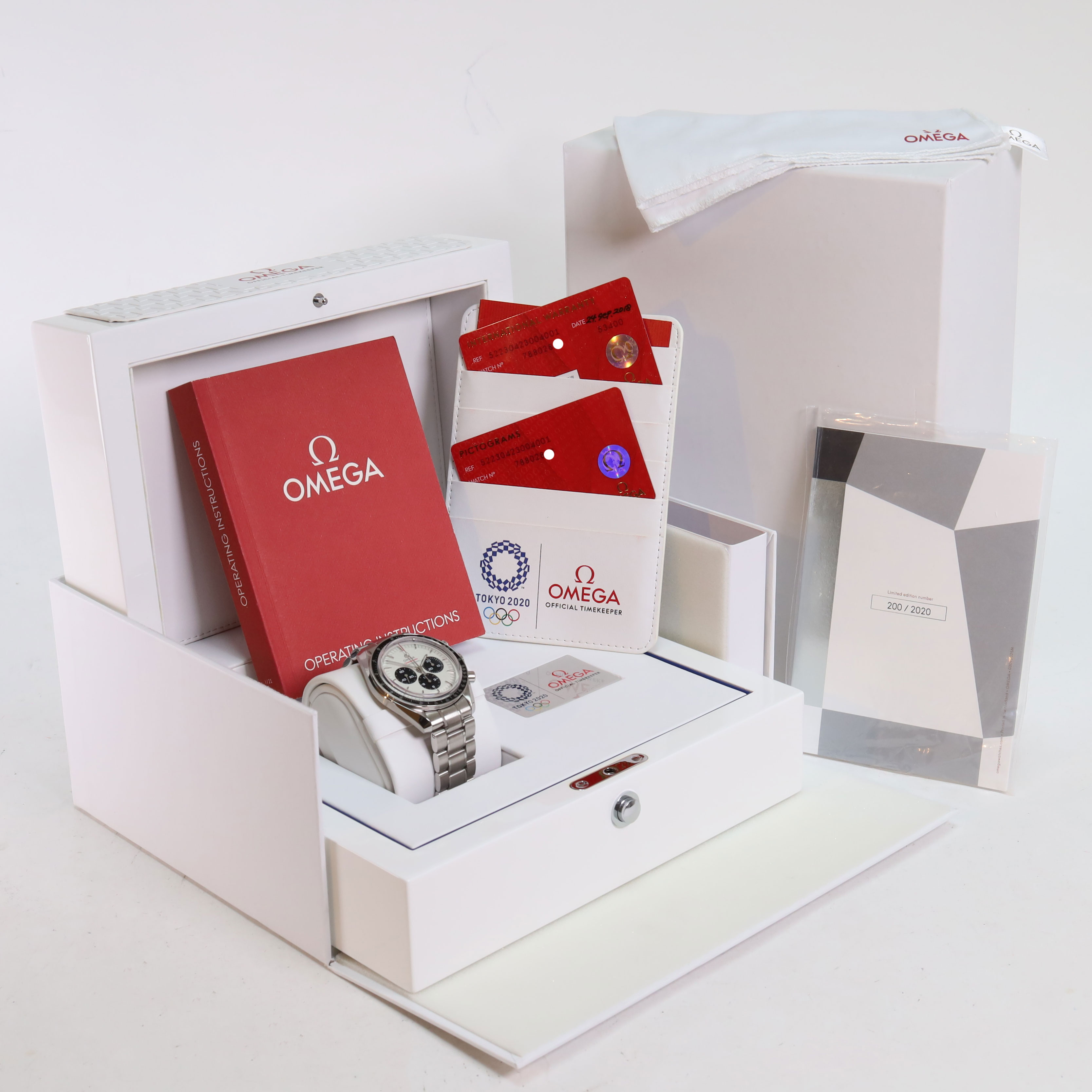 Speedmaster Tokyo Olympics Panda 2020 Limited Edition - Omega - Sold ...