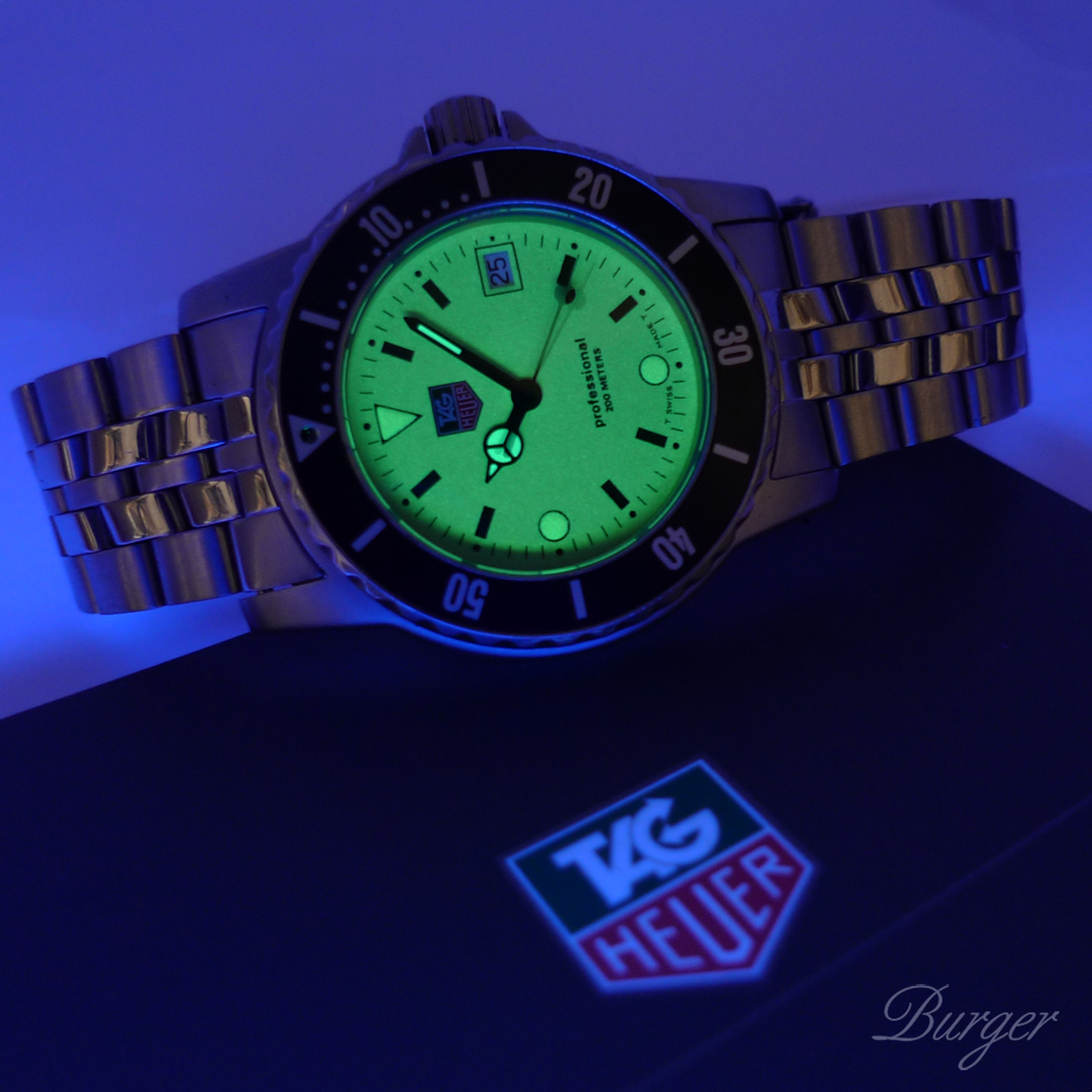 Professional 200 M Night Diver Super Glow - Tag Heuer - Sold watches ...